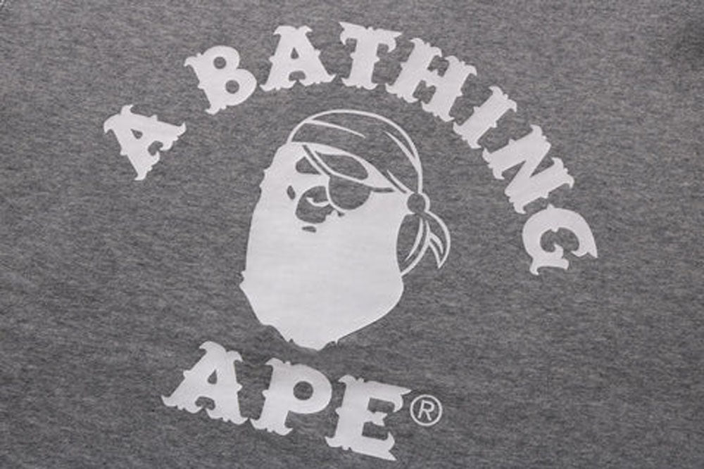 A BATHING APE APE PIRATE CREWNECK – happyjagabee store